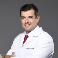 Dr. Isac Lacerda