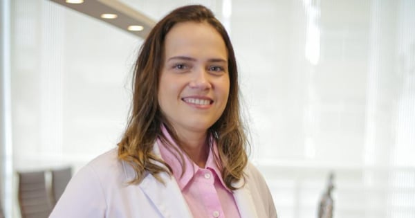Dra. Élida Silveira | Especialista em Coloproctologia em Goiás